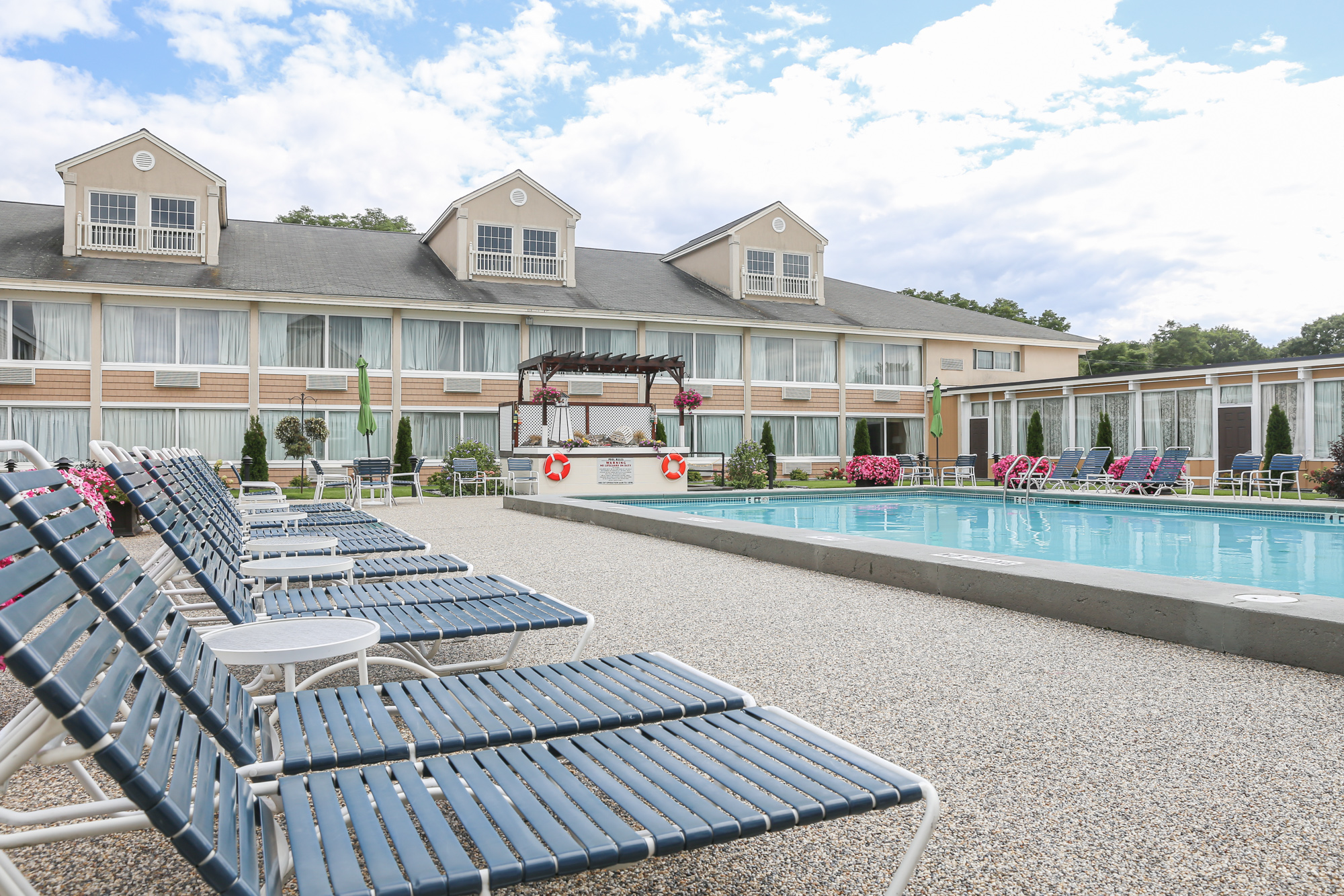 Contact - Best Western Merry Manor Inn